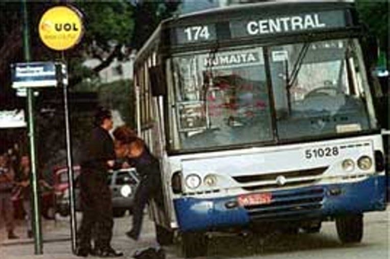Ônibus 174 – telejornalismo ou documentário? – cinecríticauff – Medium