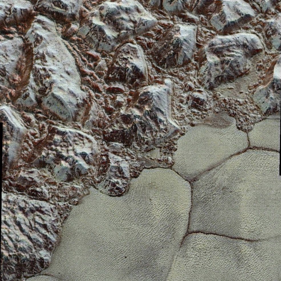 Sputnik Planitia, un enigma nel cuore ghiacciato di Plutone