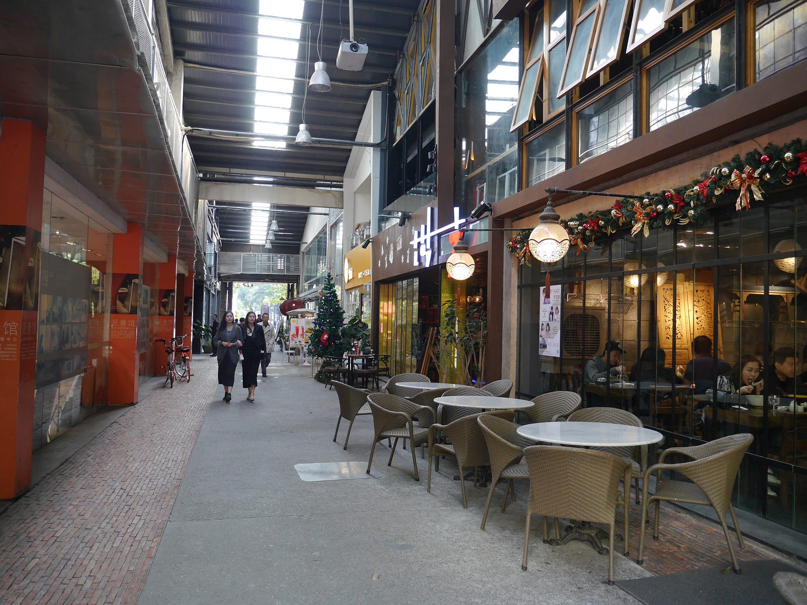 Will a culture be born from Shenzhen? OCT-loft area