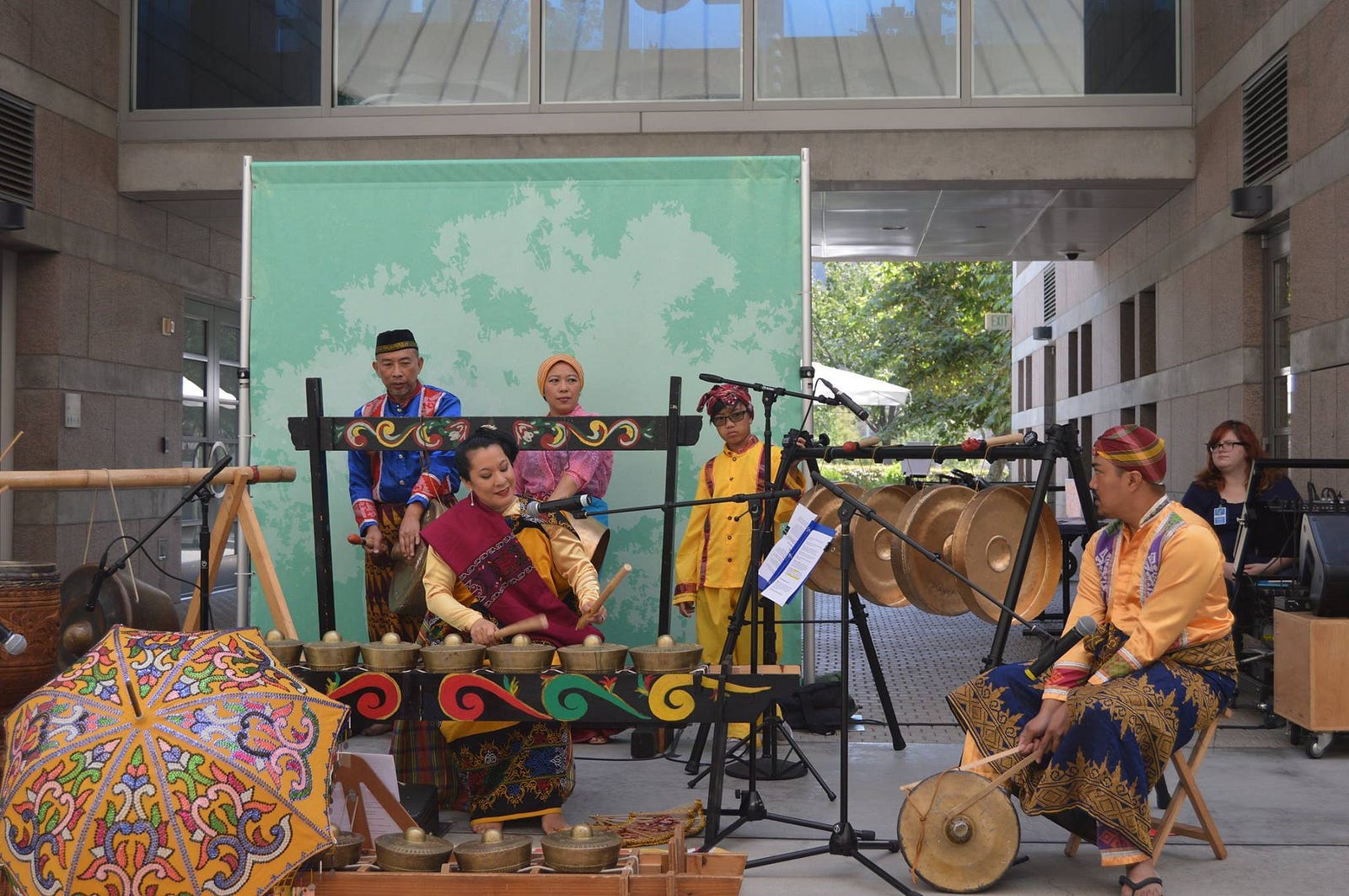 Kulintang: A musical tradition of the Philippines – Darleen Principe ...