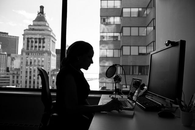 Encouraging Women to Code – Code Like A Girl