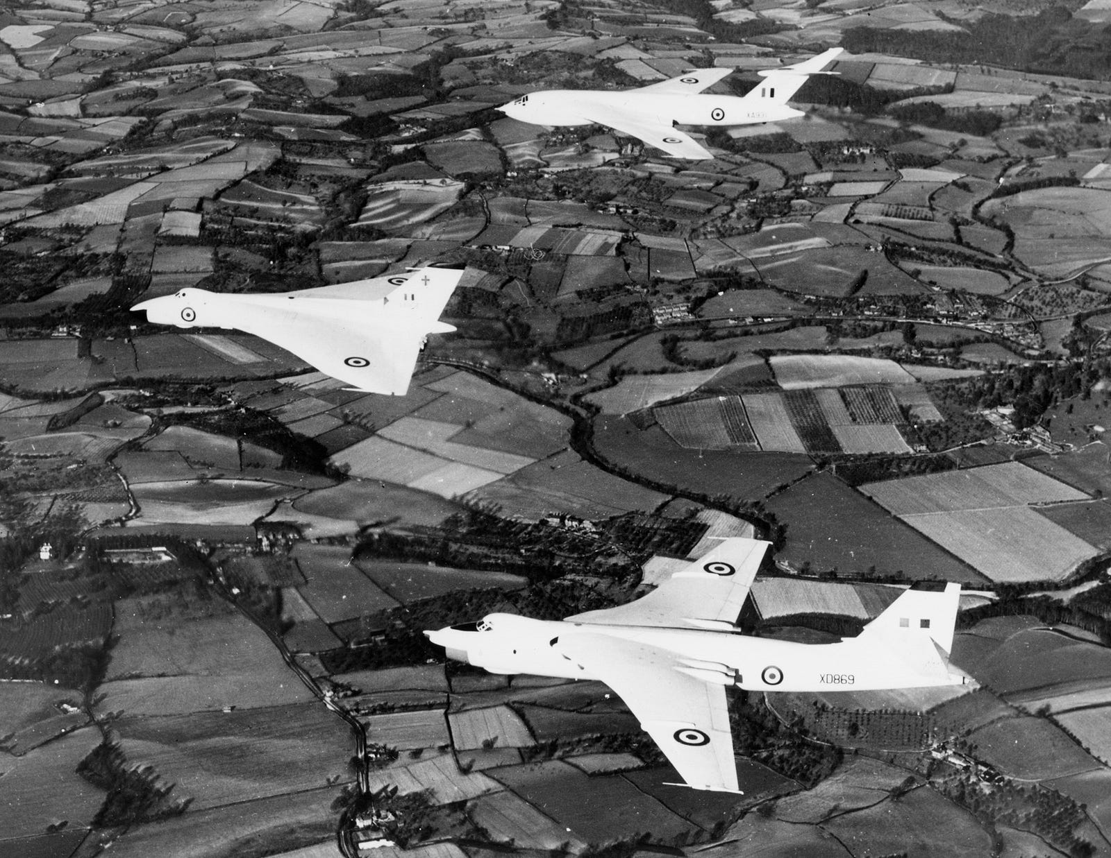 UK Governments and the British Bomber-borne Nuclear Deterrent, 1945–1955
