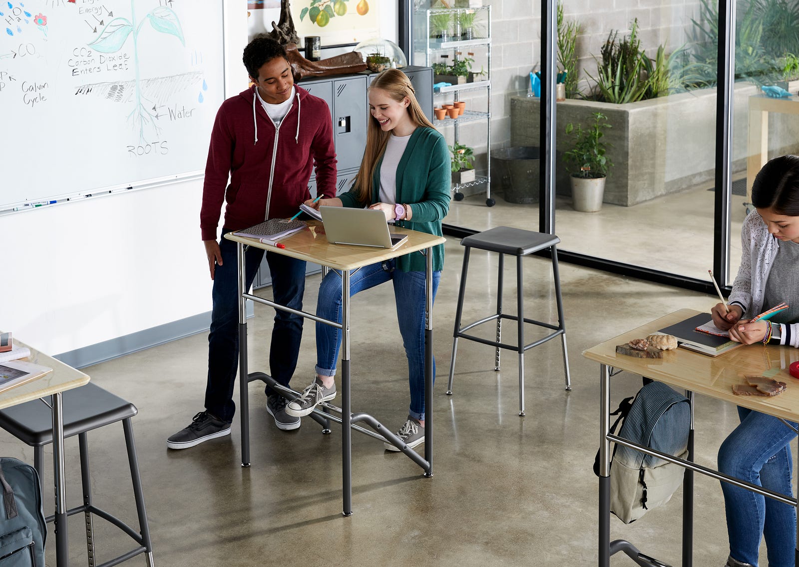 Eight Reasons Why Kids Should Stand At School – Juliet Starrett – Medium