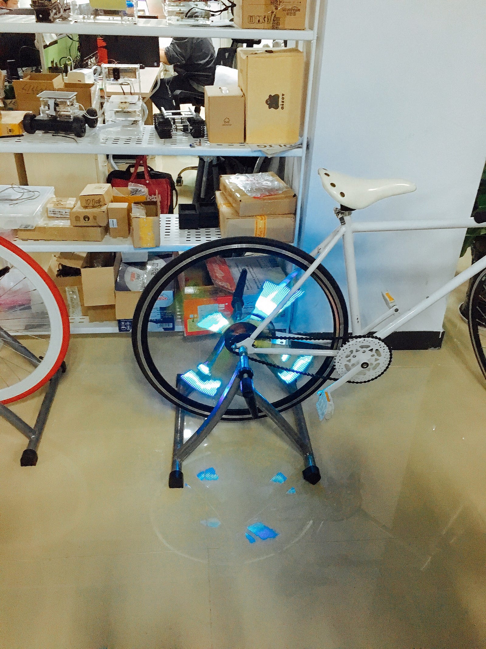 中国 深圳に行ってきました(6) / Shenzhen Open Innovation Labとハードウェアベンチャー LeMakerを見学
