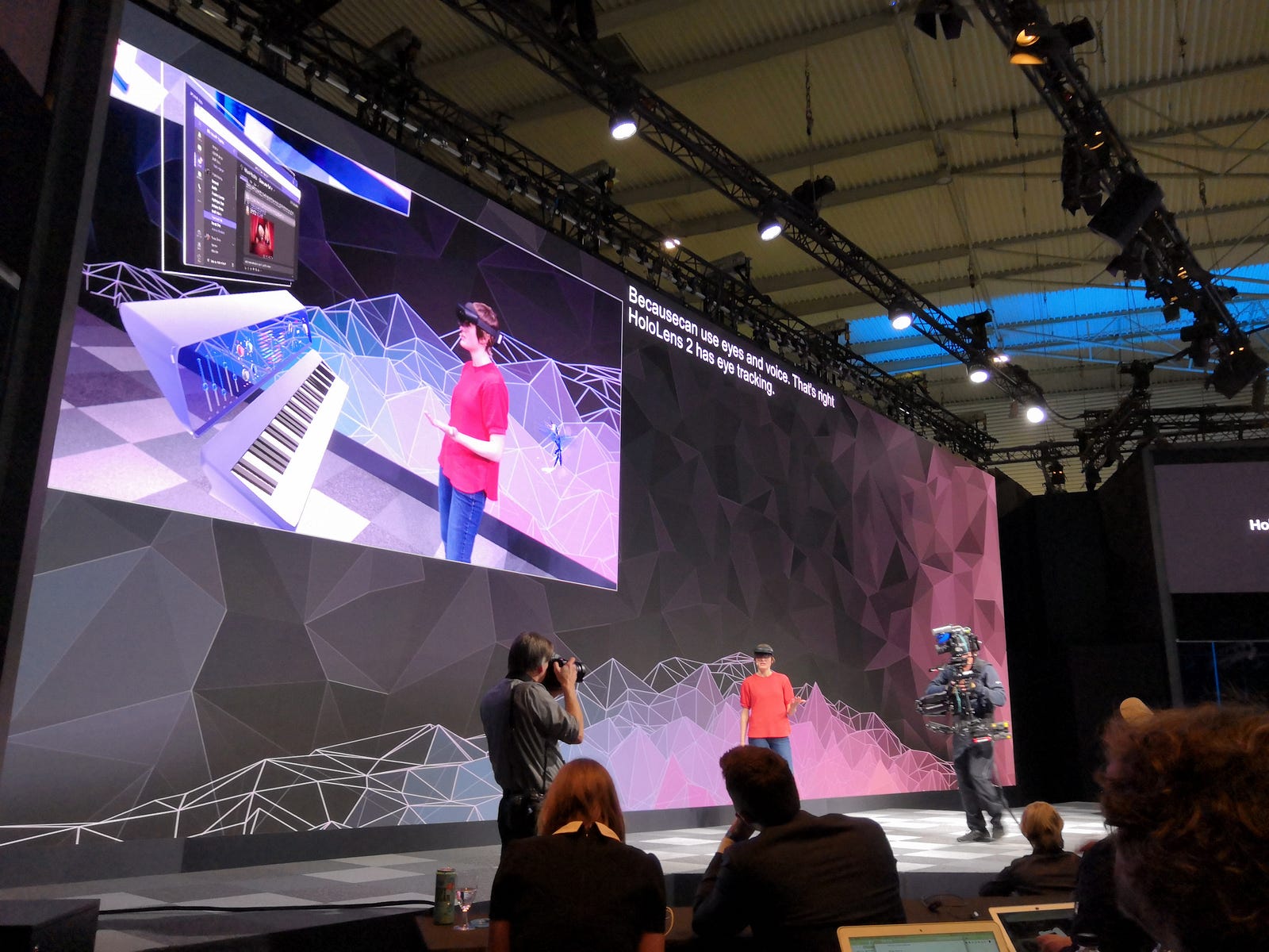 This is What the Future of Mixed Reality Looks Like