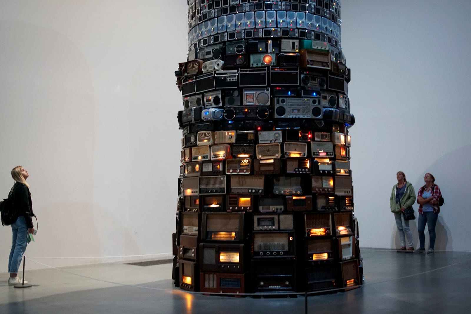 800 Radios Tower Over You in Overwhelming Installation Artwork