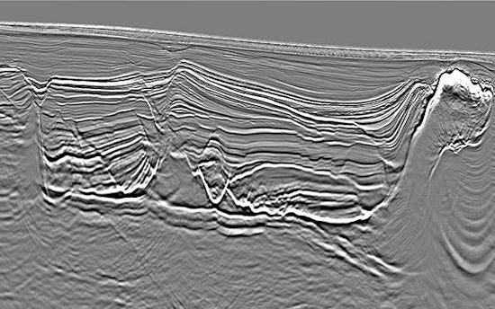 Machine Learning in Oil & Gas: automatic seismic salt interpretation ...