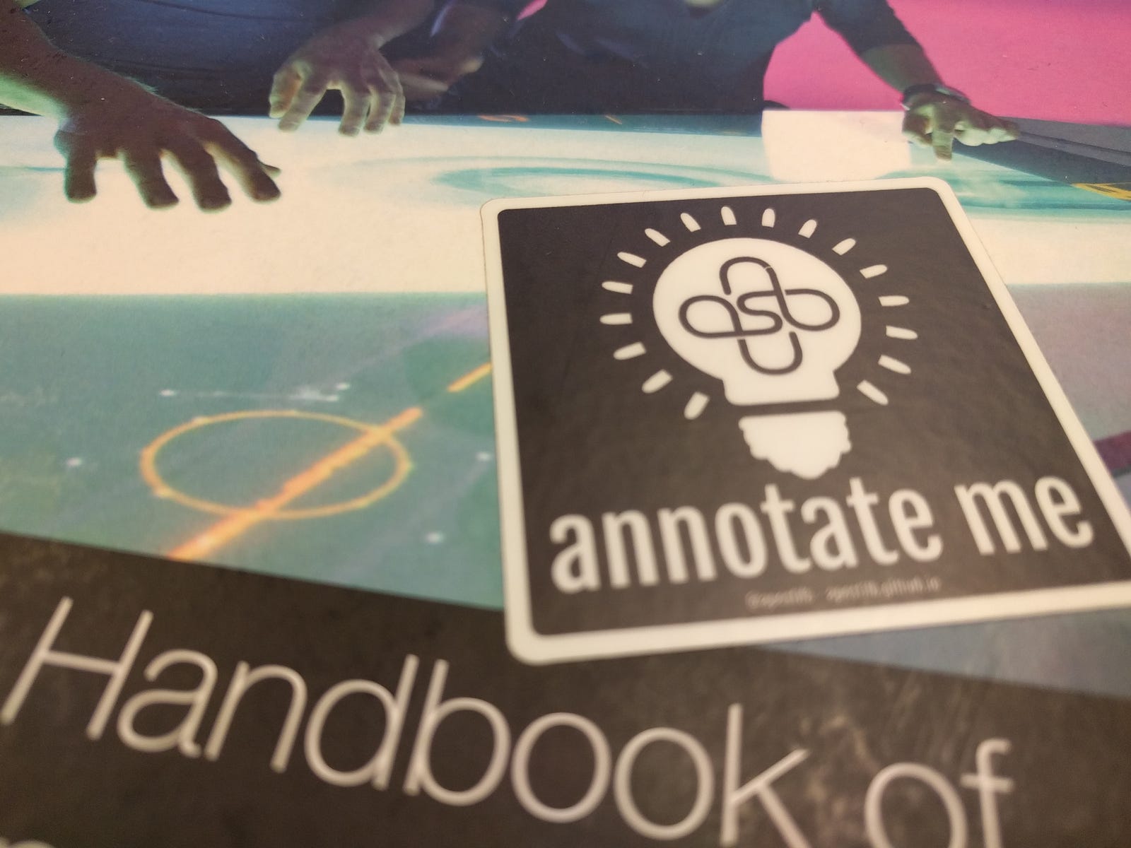 Underline, highlight, doodle: I want you to annotate my books