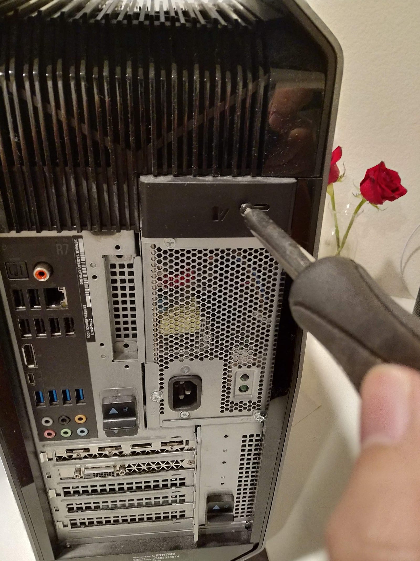 How to add additional ssd in Alienware Aurora R7 (and other machines)
