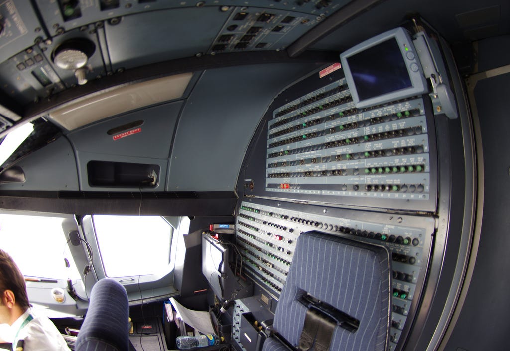 Demystifying Chris Roberts on Aircraft Hacking – Prakhar Prasad – Medium