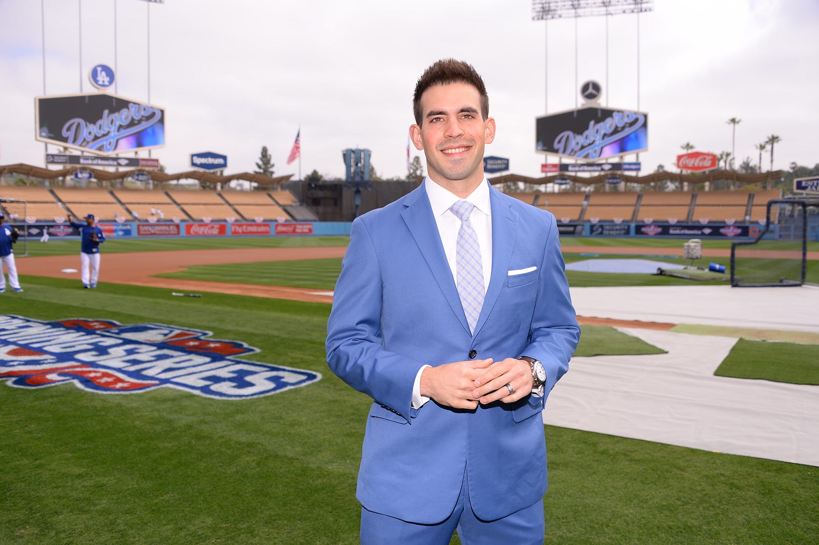 Joe Davis’ rapid rise to the Dodger broadcast booth