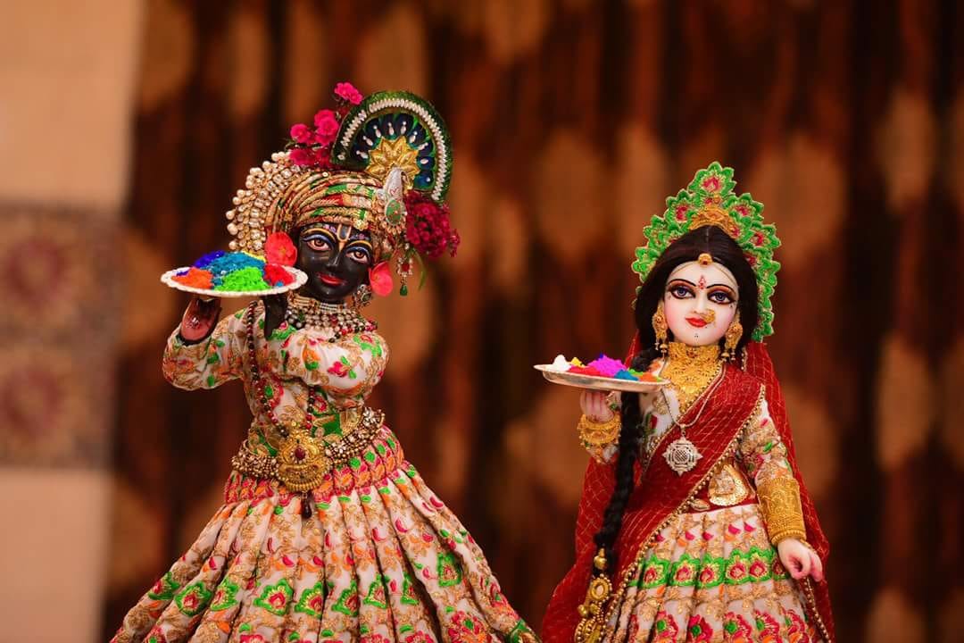 The Legend of Radha-Krishna and HOLI !!! – Tuhina Chakravarty – Medium