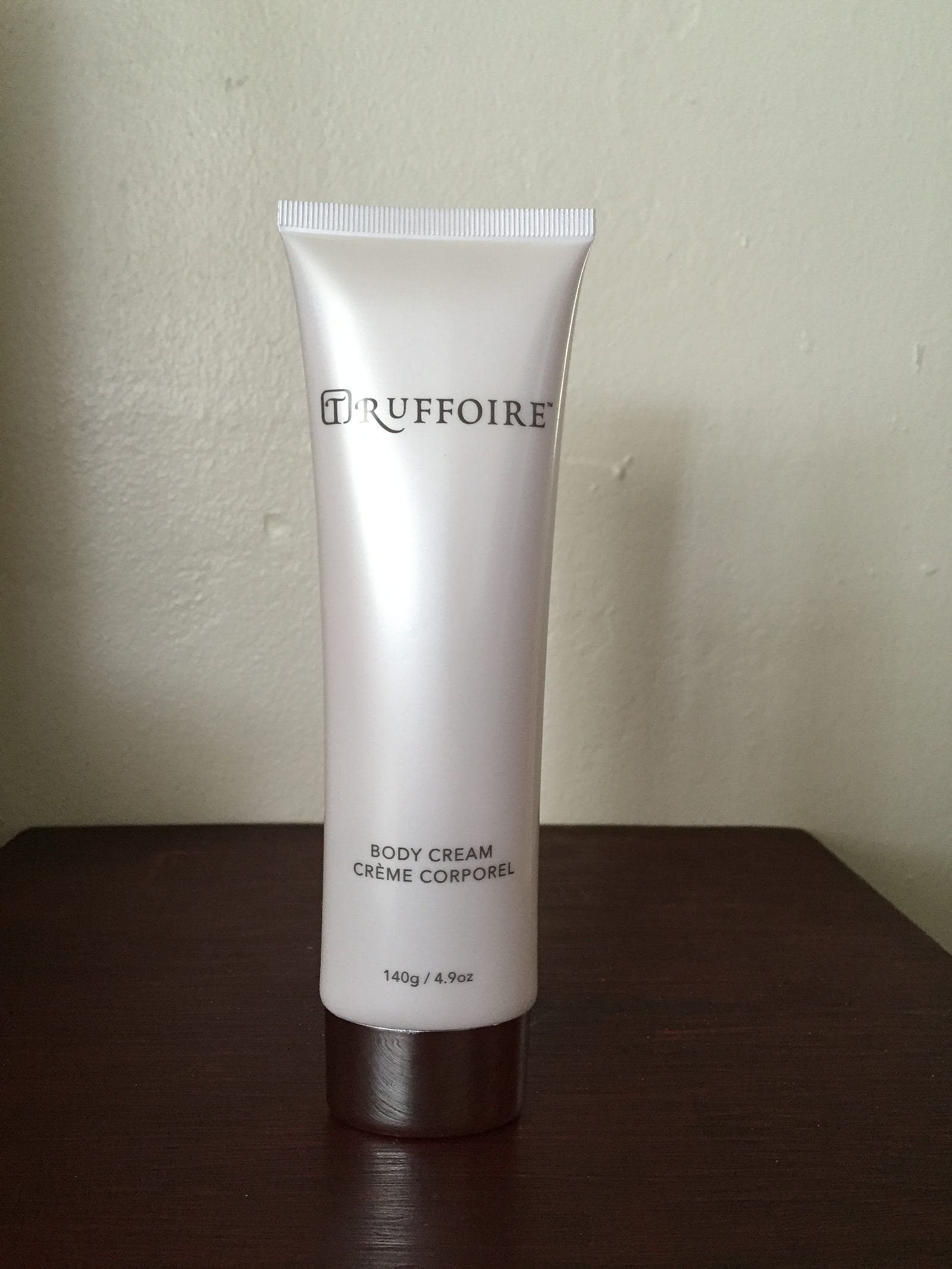 Spa Treatment with Girlfriends and Truffoire – Skin Care Glam – Medium