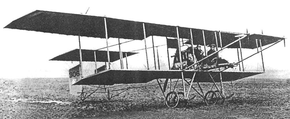 1903 First airplane flies – isabella ruffolo – Medium