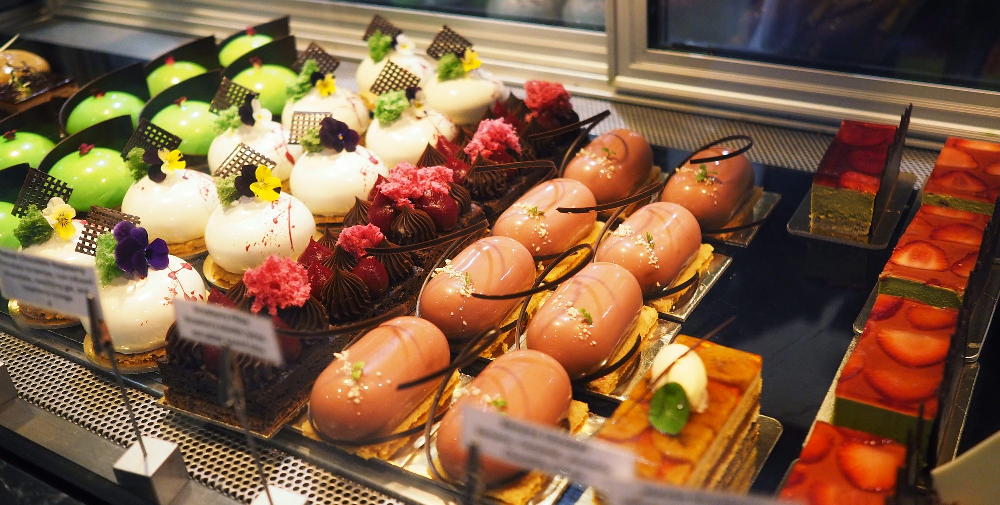 Koi Dessert Bar’s new degustation menu – Drool Worthy World – Medium