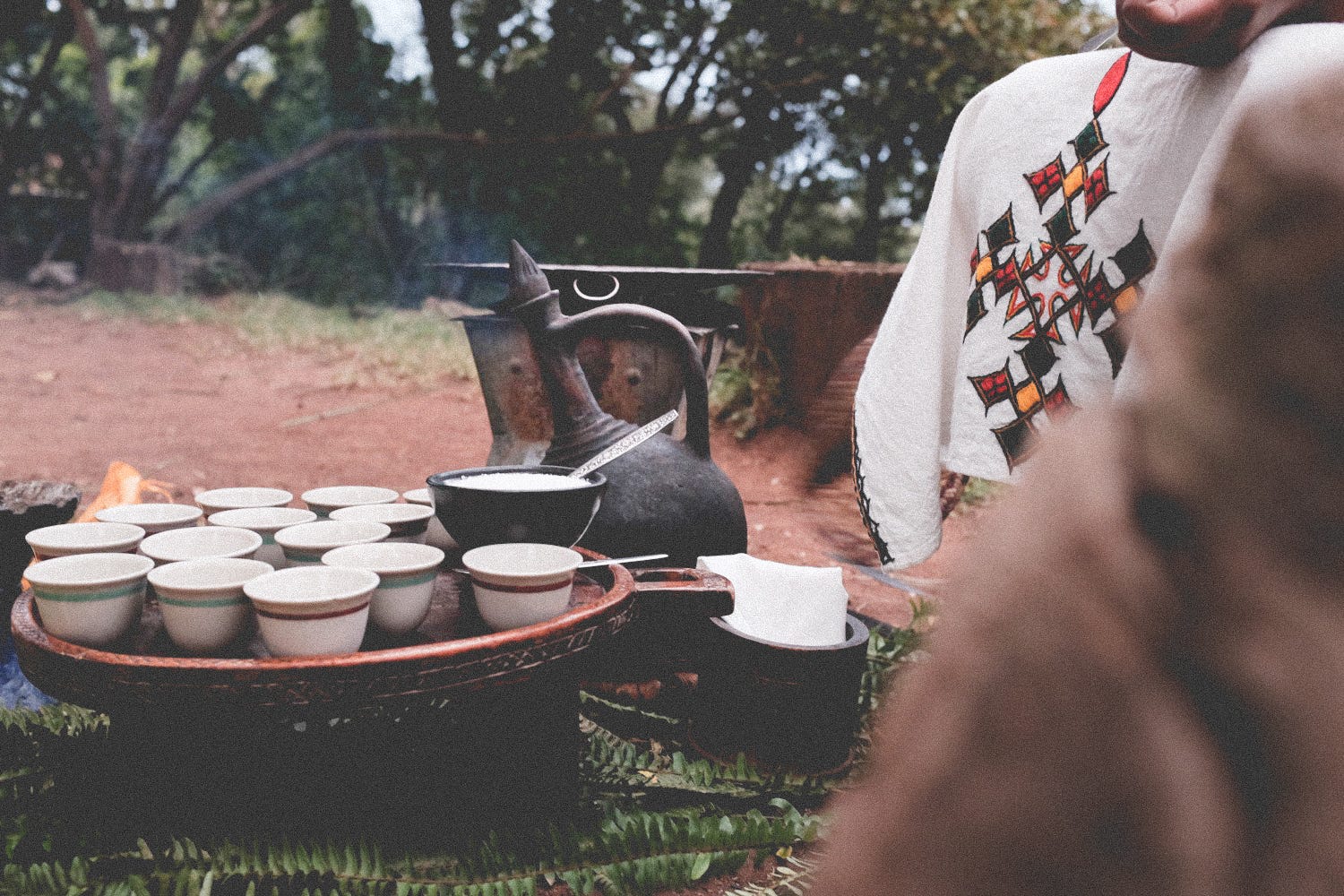 Grace of Buna: the Ethiopian Coffee Ceremony – The Coffee Magazine