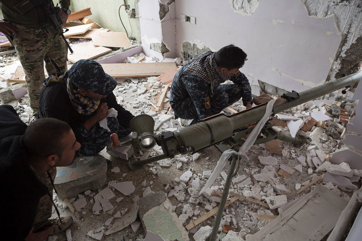 In West Mosul, Iraqi Troops With Heavy Weapons Battle ISIS Snipers