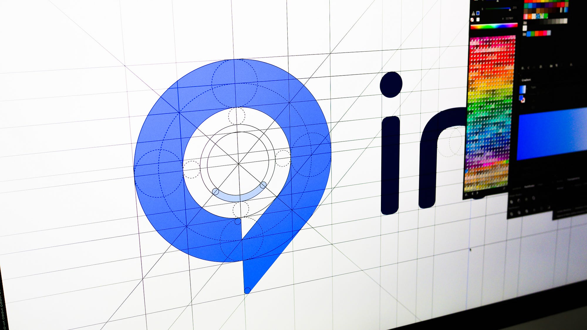 Using a Grid-system in Logo Design – Jeroen van Eerden – Medium