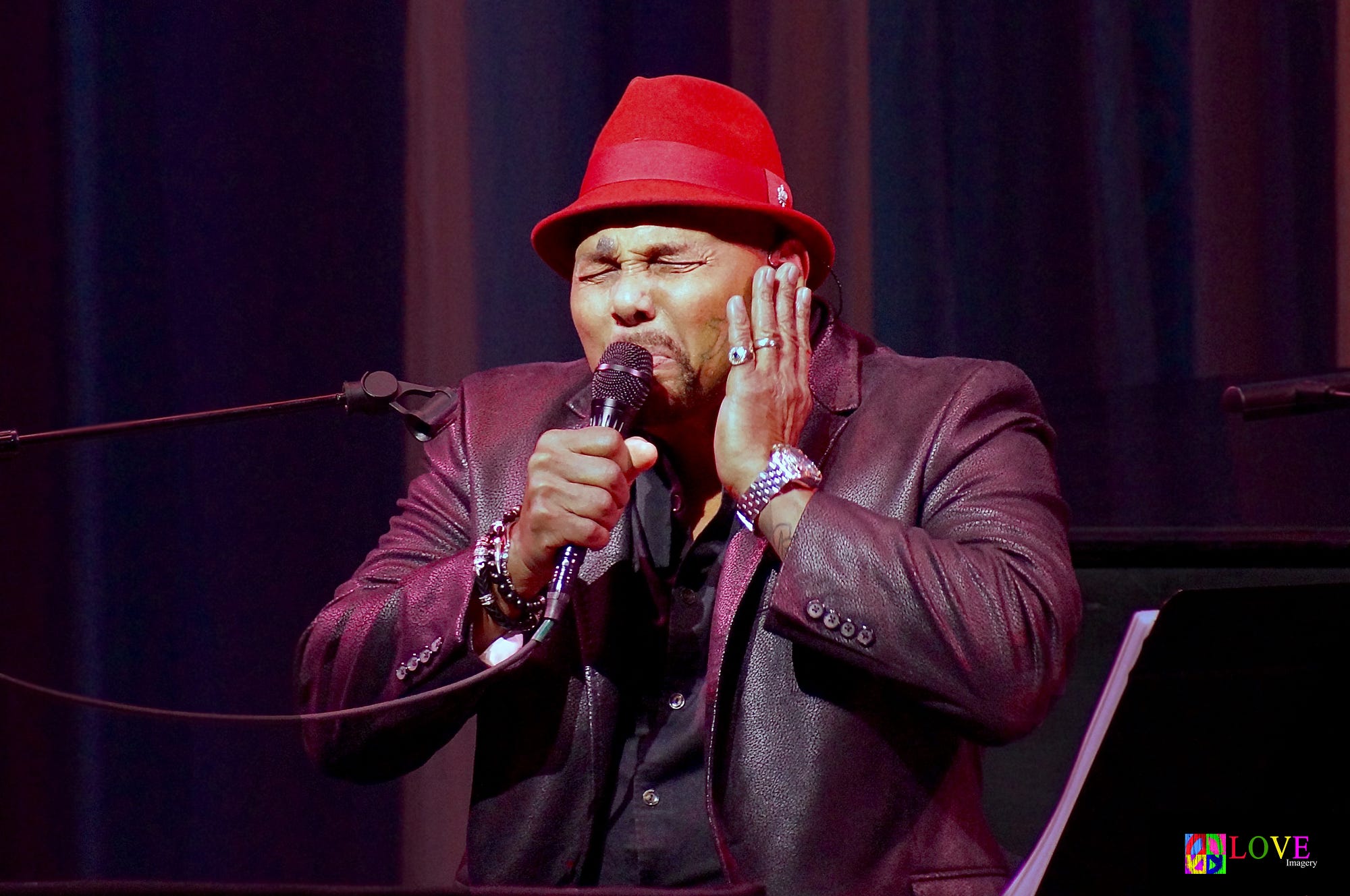“My True Story”: Aaron Neville LIVE! – Spotlight Central – Medium