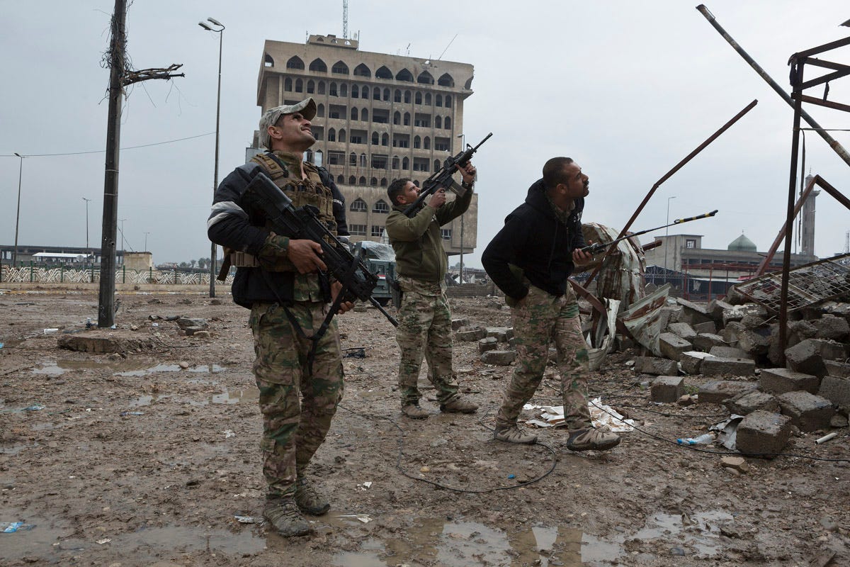 In West Mosul, Iraqi Troops With Heavy Weapons Battle ISIS Snipers