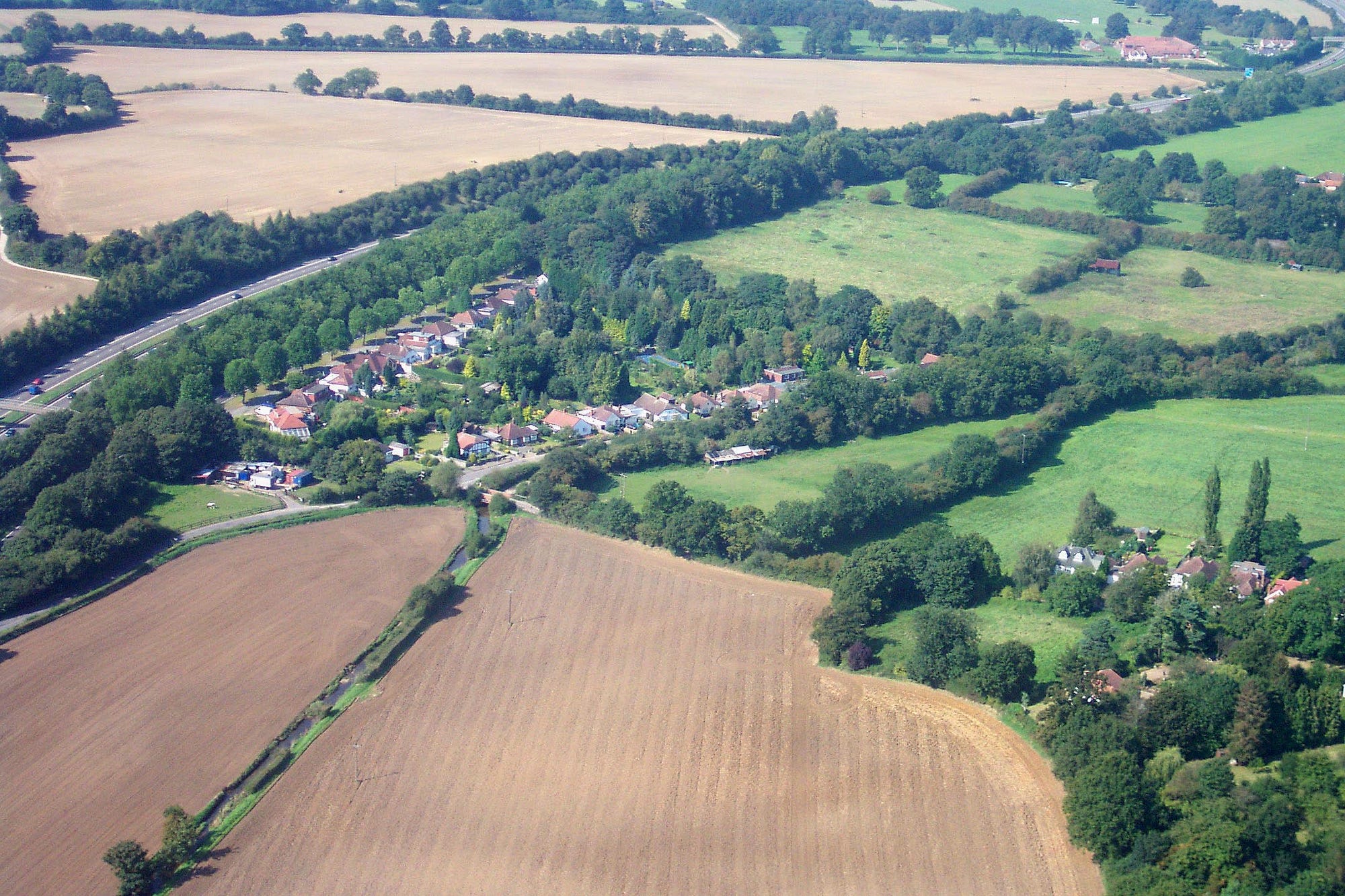 Aerial views of Brookmans Park 2002 – Brookmans Park Newsletter – Medium