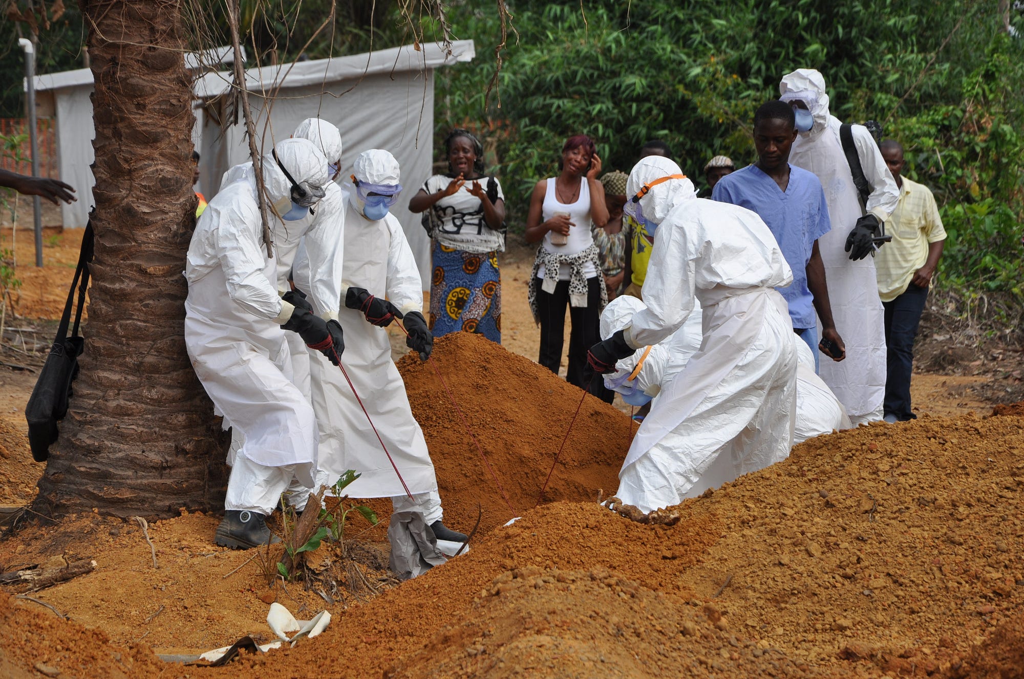 Safe burials save lives: burying the dead in Liberia