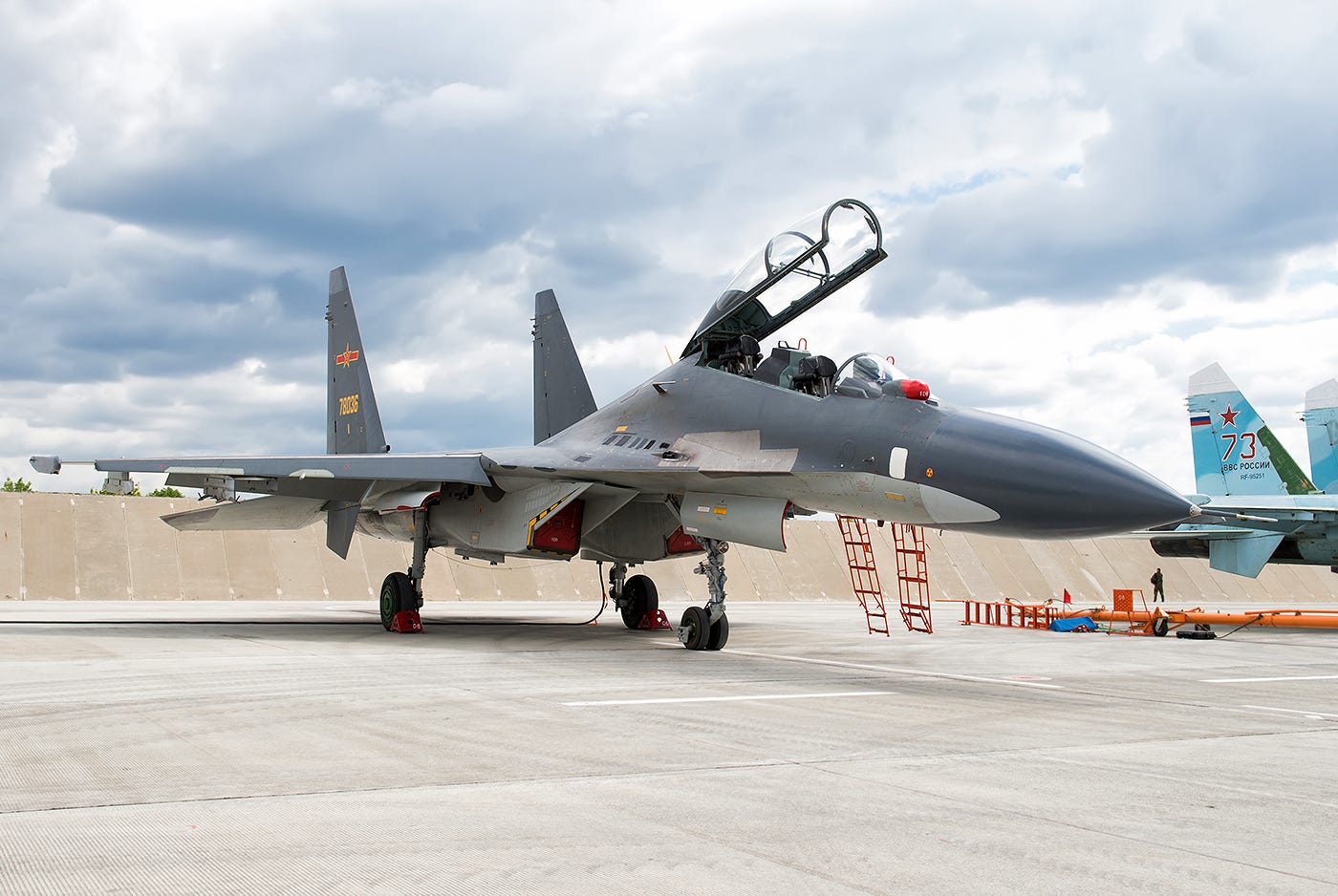 Russia Brings Together Some of the World’s Best Fighter Pilots