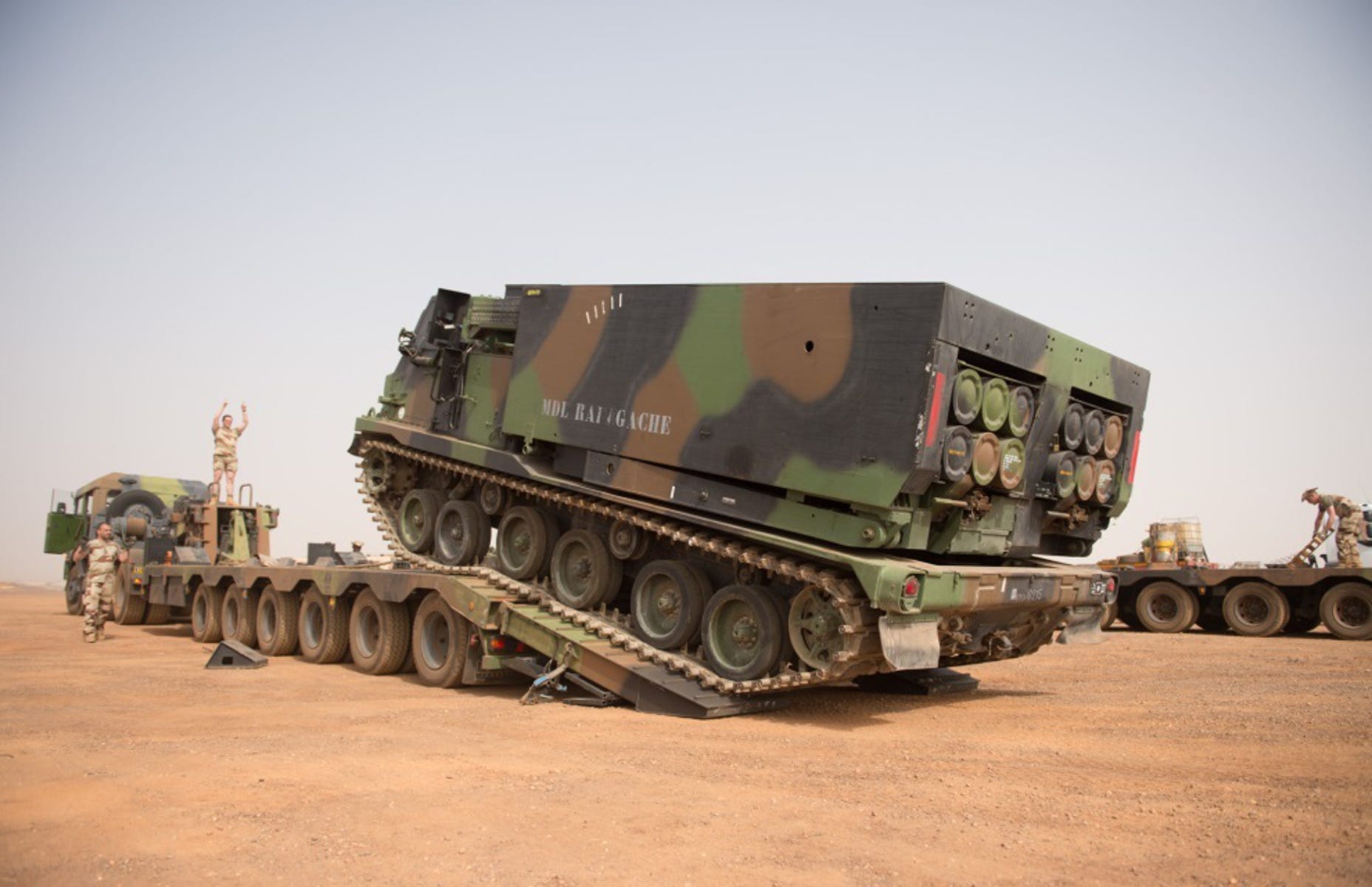 U.S. Rocket Artillery Will Blast Islamic State From Turkey