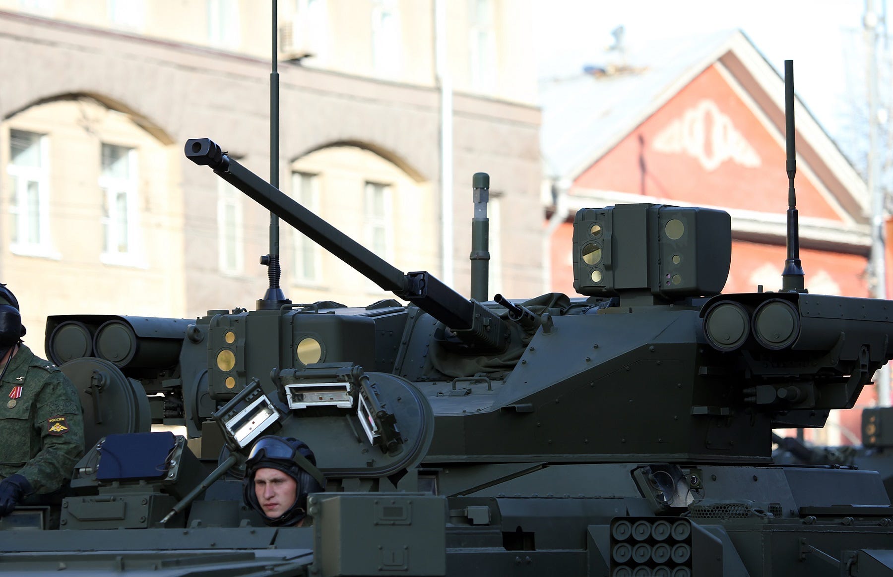 Spotted — A New Version of Russia’s Armata Combat Vehicle