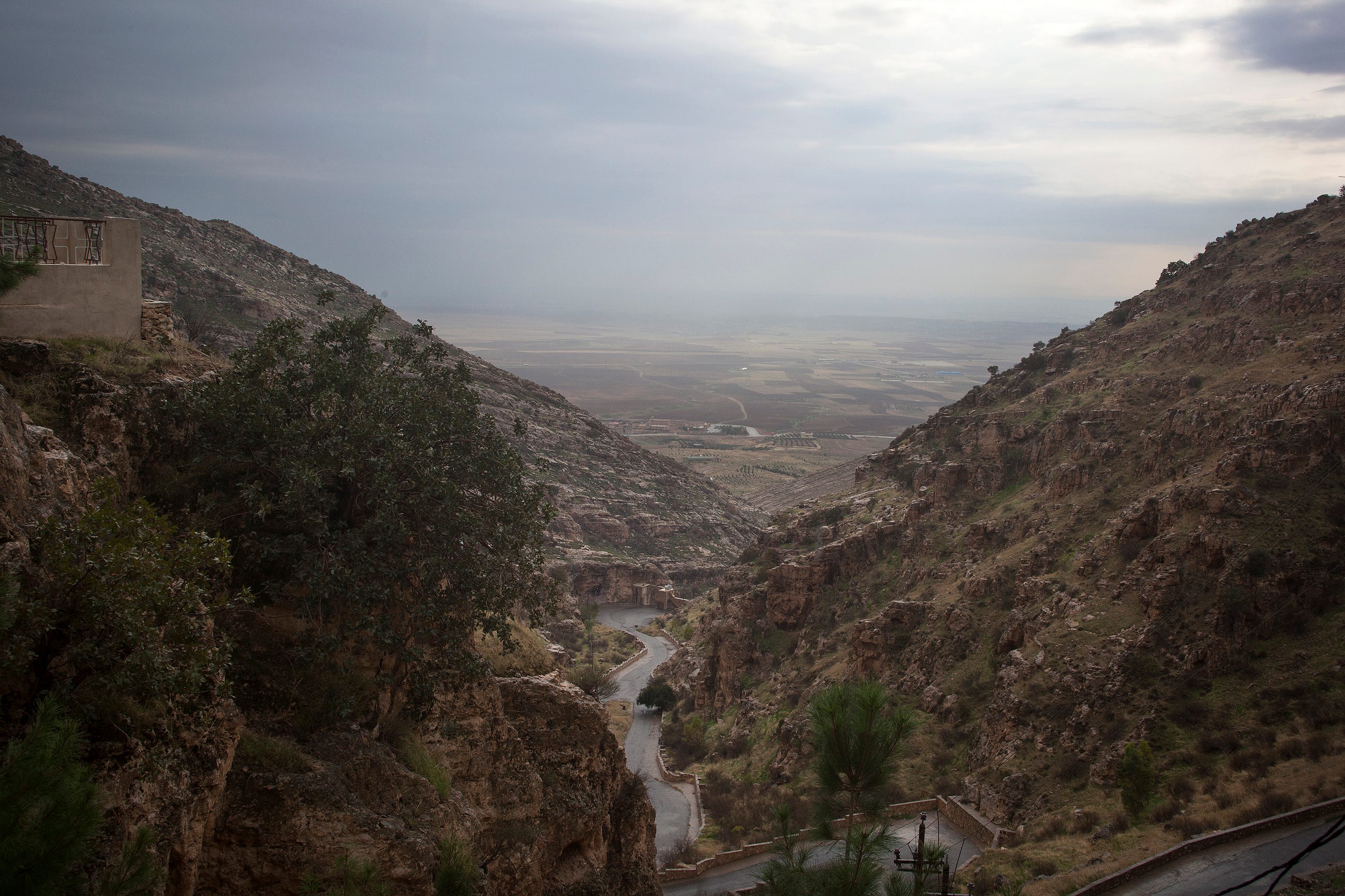The Orphans of Alqosh – Vantage – Medium