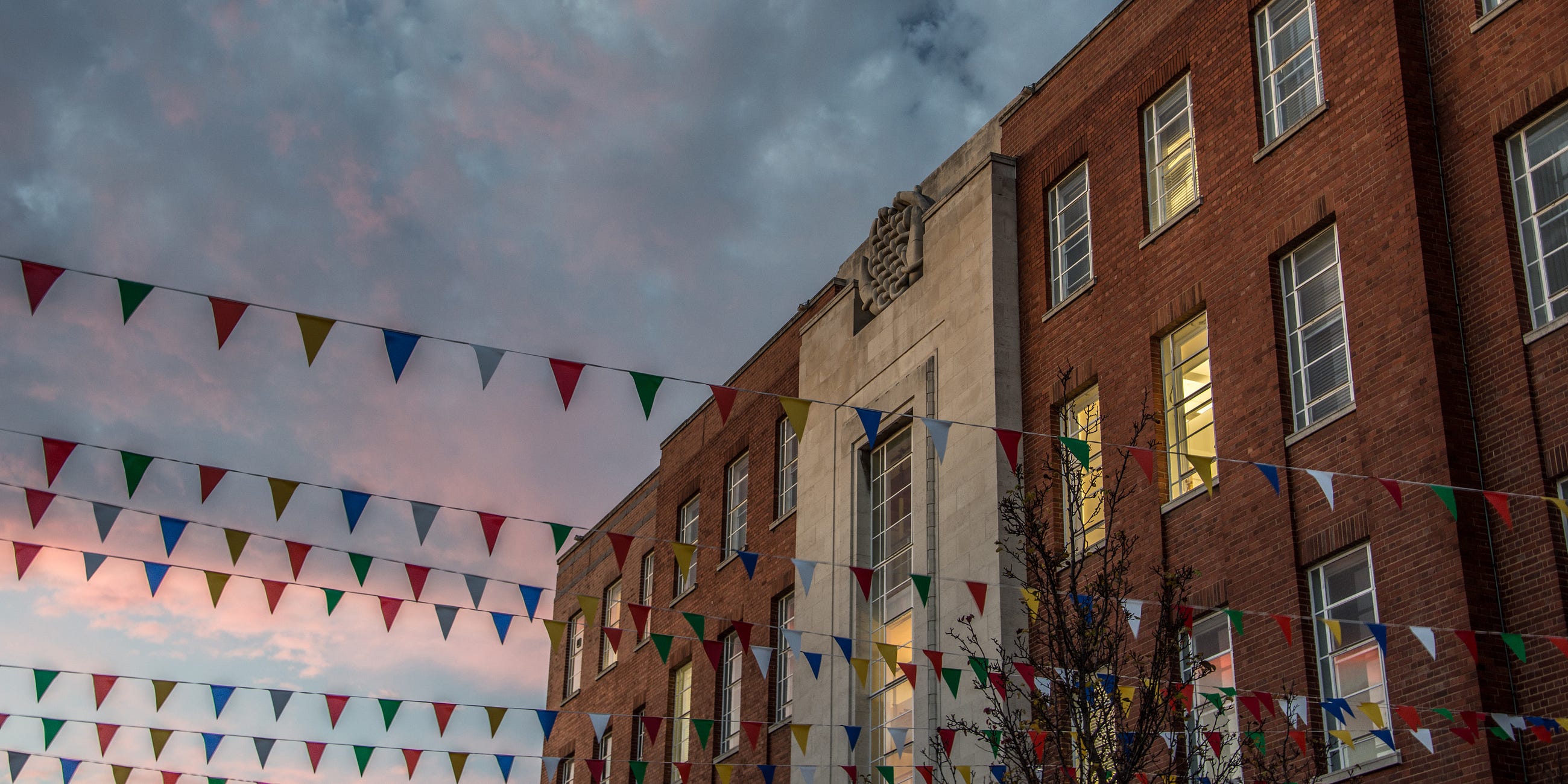 14 must-see pieces of art on campus – University of Leeds – Medium