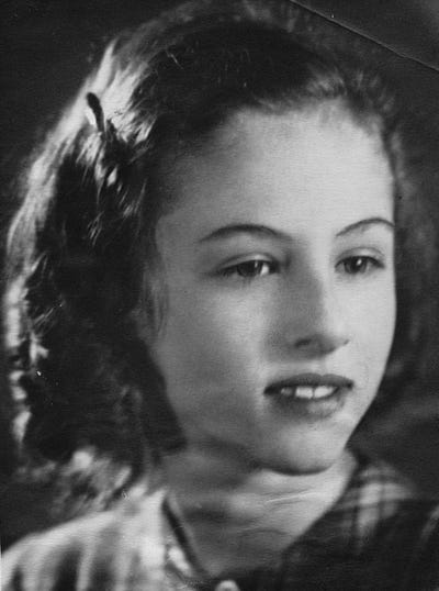 Auschwitz, Relived: Five Canadian Survivors Speak Of Their Experiences