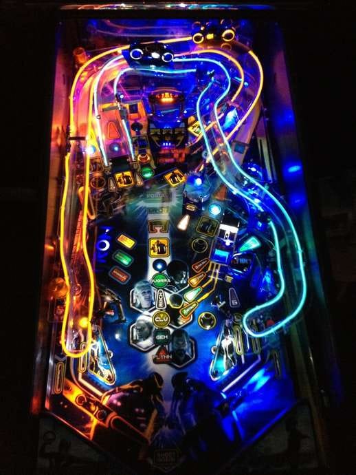 Pimp my Tron Pinball – Mrs. MezelMods – Medium