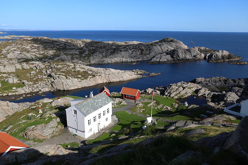 #21: Lindesnes Leuchtturm und Mandal – Familienabenteurer – Medium