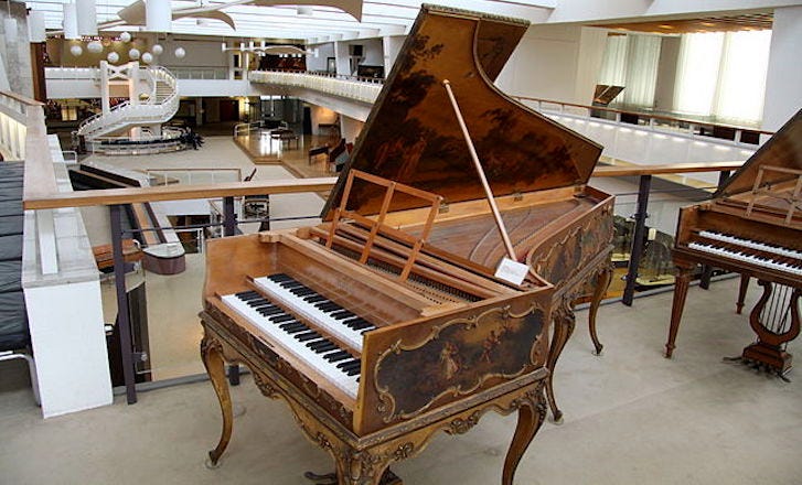 The Evolution of the Piano – Dorothea Herrmann – Medium