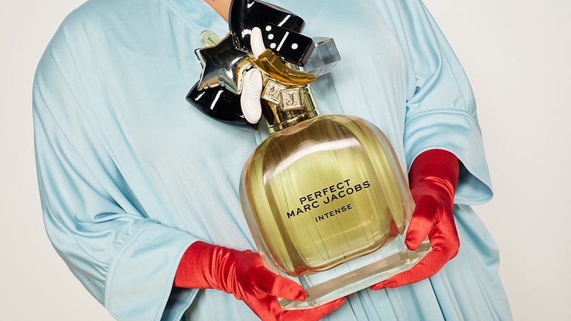 Turn Up The Heat With Marc Jacobs’ Perfect Intense Eau de Parfum ...