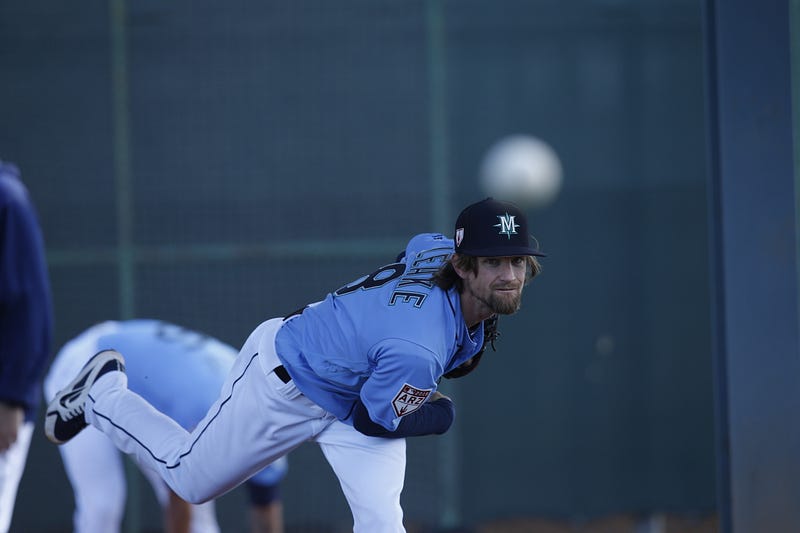 Mariners Spring Training — Day 6 – From the Corner of Edgar & Dave