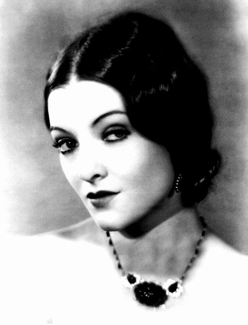 5 Forgotten Beauties of Broadway – Poppy Jones – Medium