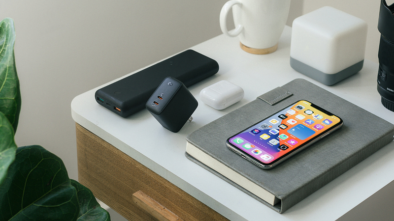 The Most Stylish Phone Accessories You Can Buy Now - THREAD by ZALORA ...