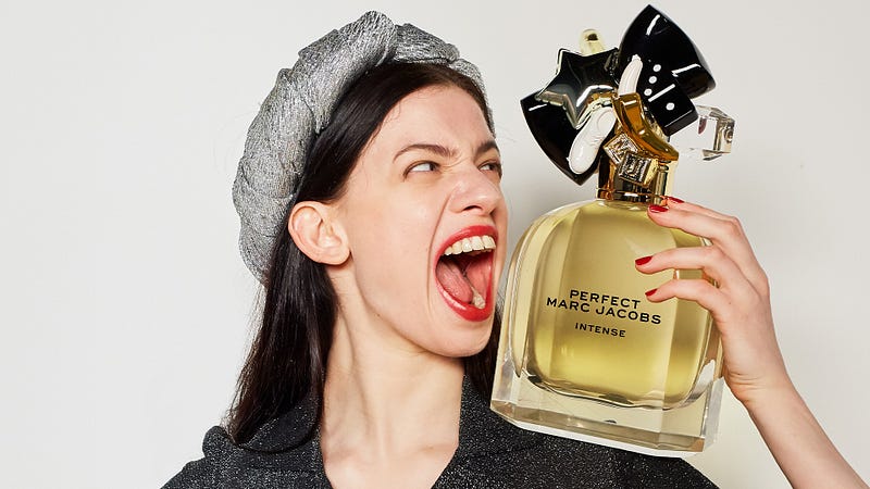 Turn Up The Heat With Marc Jacobs’ Perfect Intense Eau de Parfum ...