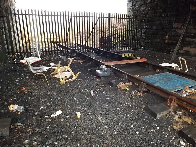 Greenock Princess Pier Line – Lewis Wotherspoon – Medium