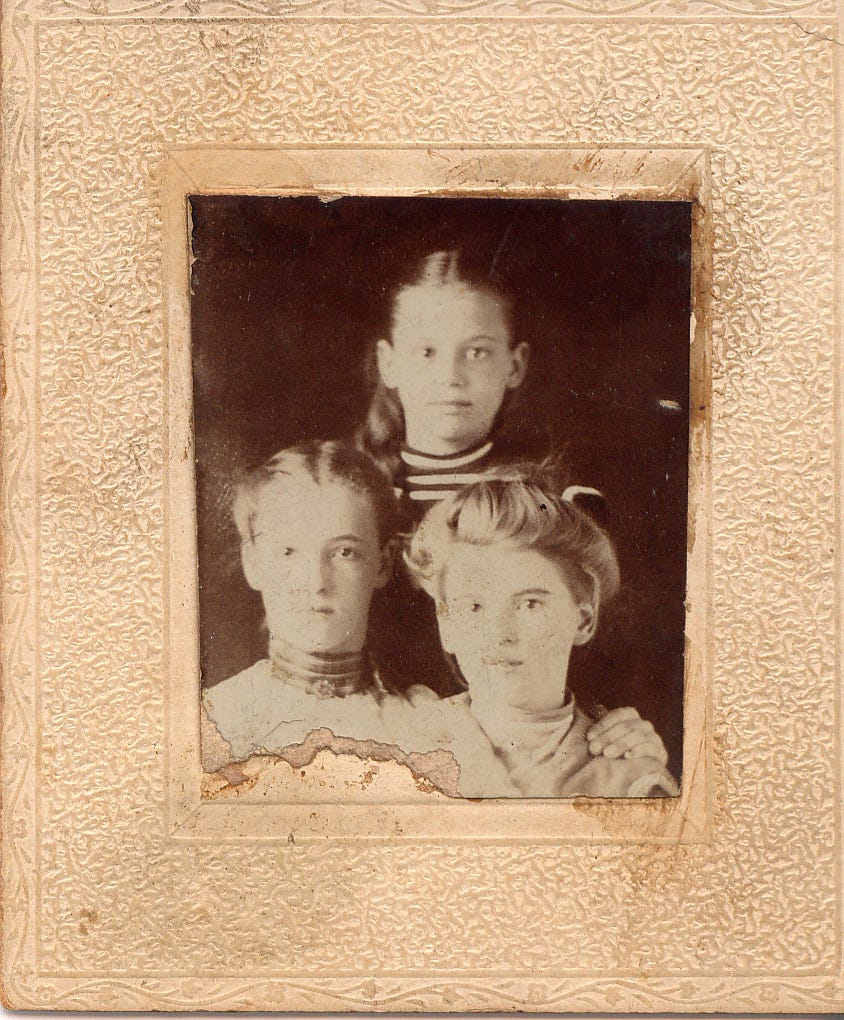 My great-aunt Belle Faulkenberry was born on July 14, 1887. On December 29, 1918, at the age of ...